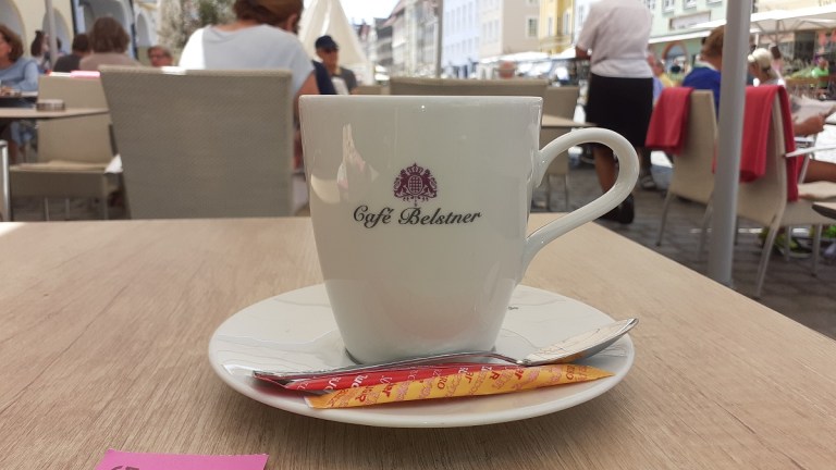 Die schönsten Kaffeehäuser der Welt: das Café Belstner in Landshut ...